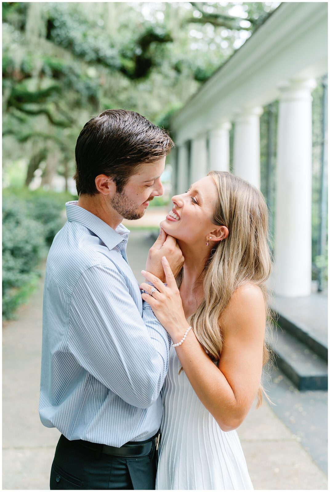 Downtown Savannah Georgia Engagement - madisonysapp.com